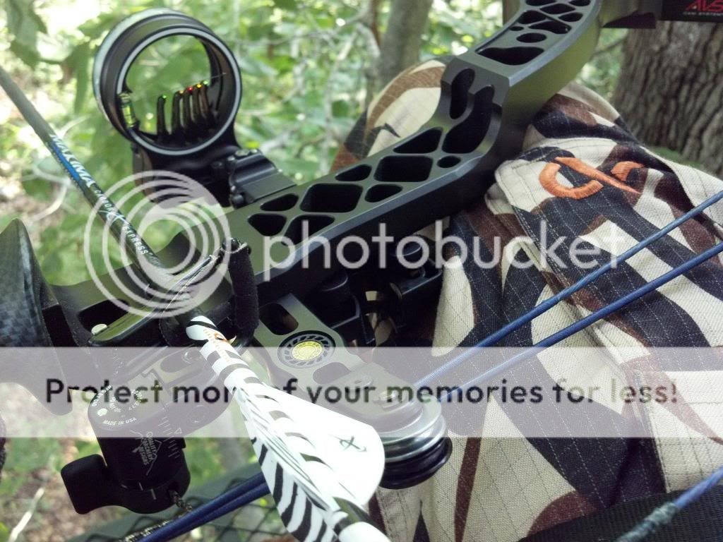 Mathews Monster MR6 60-70lb RH For Sale (PIX) | New Jersey Hunters