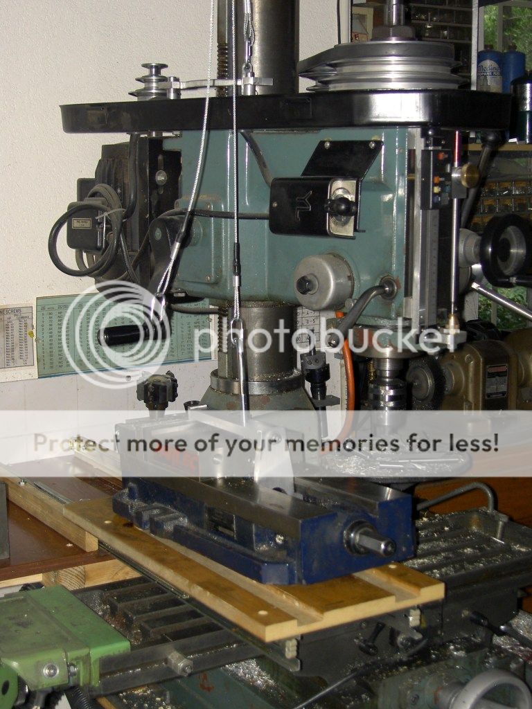 I can lift my 80 Lb. milling machine vise with one hand! | Home Model ...